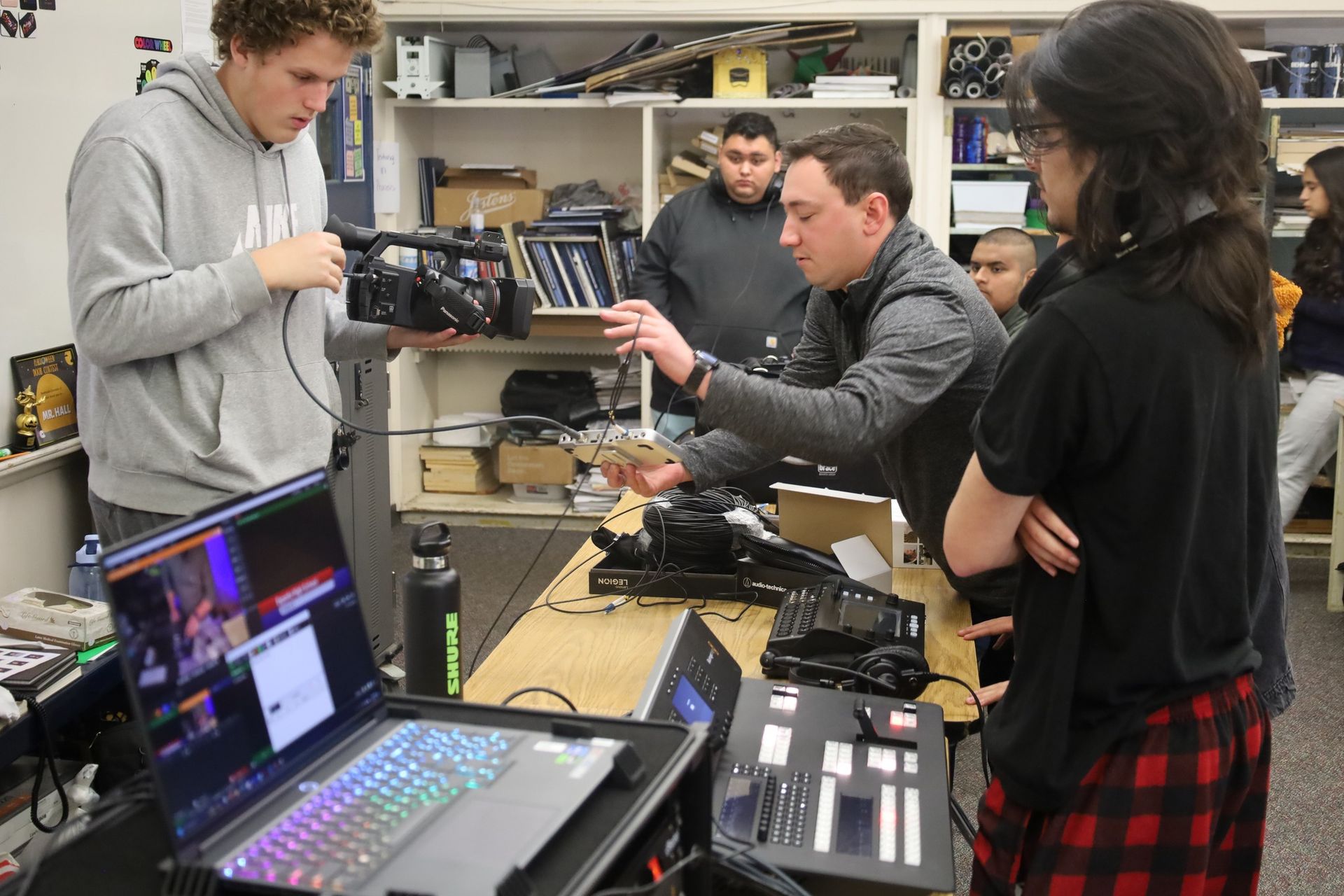 Educators AV - Audio, Video, and Lighting for Schools